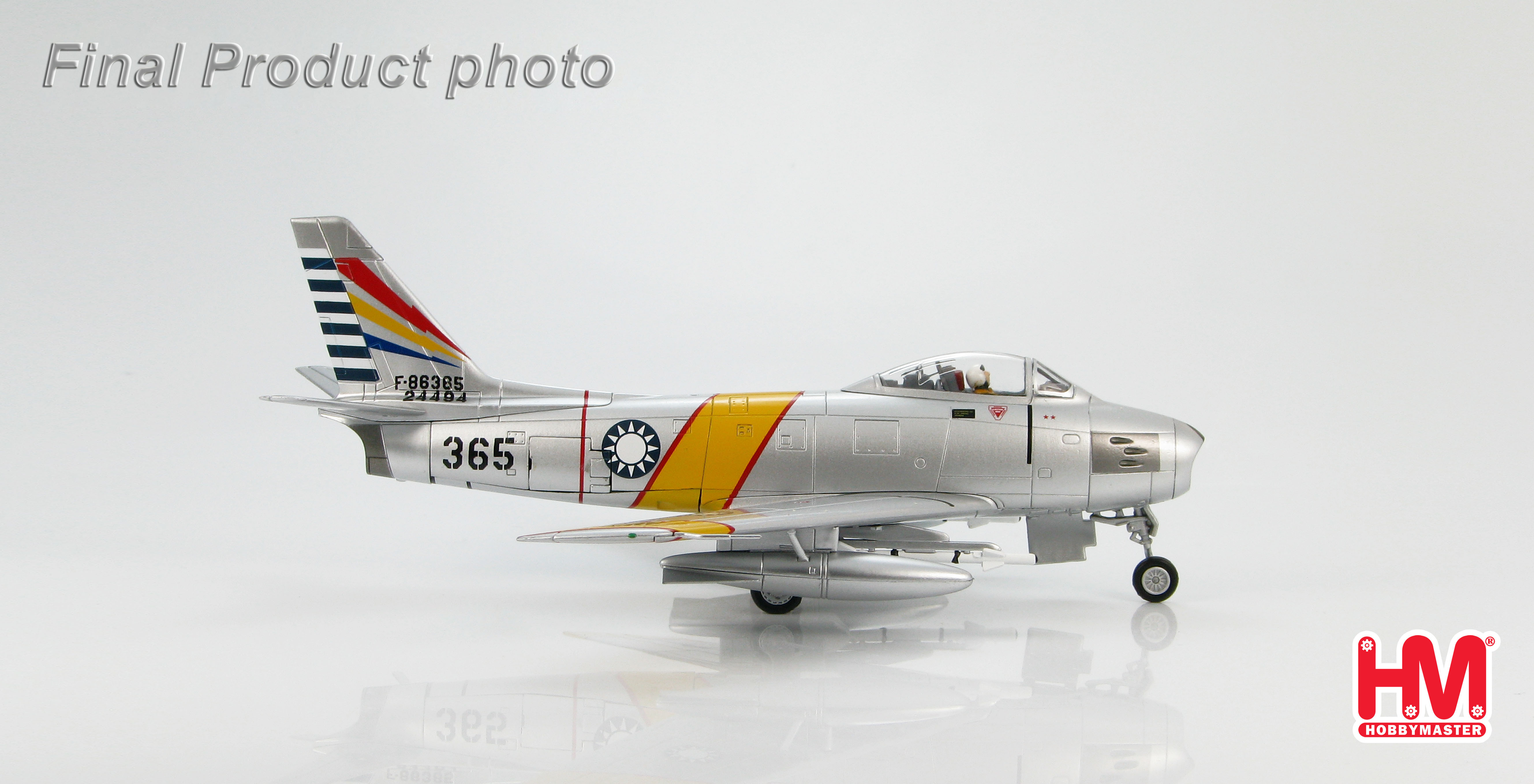 inner pylons. Napalm canisters and even tactical nuclear weapons could ...